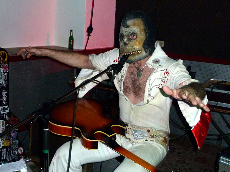 Dead Elvis and his One Man Grave | rockstage-riot-rheinmain.de