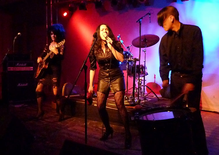 GITANE DEMONE | rockstage-riot-rheinmain.de